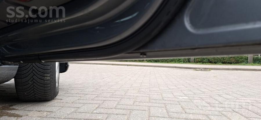Pelēks Volkswagen Golf 2007 Cēsis, ar dzinēja tilpumu 2.00 L un nobraukumu 275 tūkst. km par 2450 €, foto 16 vietnē AUTOMOTO.COM.LV