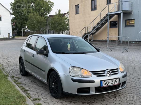 Grey Volkswagen Golf 2007 in Tukums, with an engine capacity of 1.90 L and mileage of 376 thousand km for 950 €, photo 3 on AUTOMOTO.COM.LV
