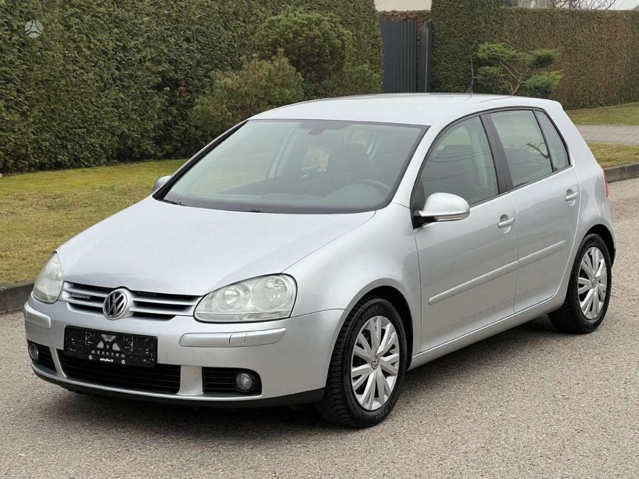 Pelēks Volkswagen Golf 2008 Kėdainiai, ar dzinēja tilpumu 1.90 L un nobraukumu 248 tūkst. km par 2999 €, foto 2 vietnē AUTOMOTO.COM.LV