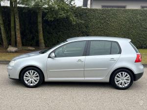 Pelēks Volkswagen Golf 2008 Kėdainiai, ar dzinēja tilpumu 1.90 L un nobraukumu 248 tūkst. km par 2999 €, foto 5 vietnē AUTOMOTO.COM.LV