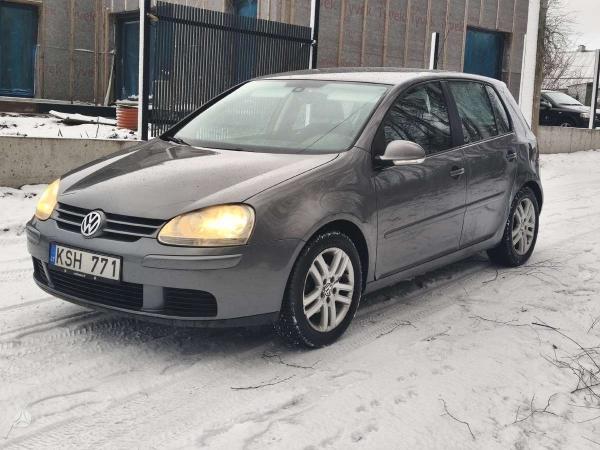 Grey Volkswagen Golf 2008 in Vilnius, with an engine capacity of 1.90 L and mileage of 285 thousand km for 1490 €, photo 2 on AUTOMOTO.COM.LV