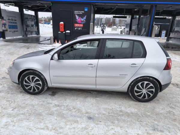 Grey Volkswagen Golf 2008 in Vilnius, with an engine capacity of 1.60 L and mileage of 269 thousand km for 1600 €, photo 8 on AUTOMOTO.COM.LV