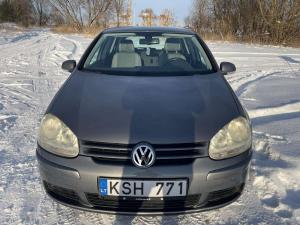 Pelēks Volkswagen Golf 2008 Klaipėda, ar dzinēja tilpumu 1.90 L un nobraukumu 284 tūkst. km par 1950 €, foto 8 vietnē AUTOMOTO.COM.LV