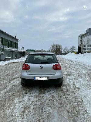 Pelēks Volkswagen Golf 2008 Kretinga, ar dzinēja tilpumu 1.40 L un nobraukumu 174 tūkst. km par 3 €, foto 2 vietnē AUTOMOTO.COM.LV