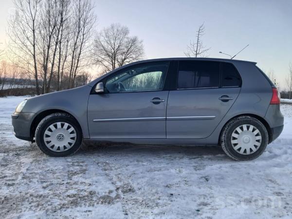 Grey Volkswagen Golf 2008 in Daugavpils, with an engine capacity of 1.40 L and mileage of 244 thousand km for 2800 €, photo 2 on AUTOMOTO.COM.LV