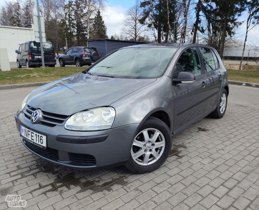 Grey Volkswagen Golf 2008 in Vilnius, with an engine capacity of 1.90 L and mileage of 208 thousand km for 1950 €, photo 1 on AUTOMOTO.COM.LV