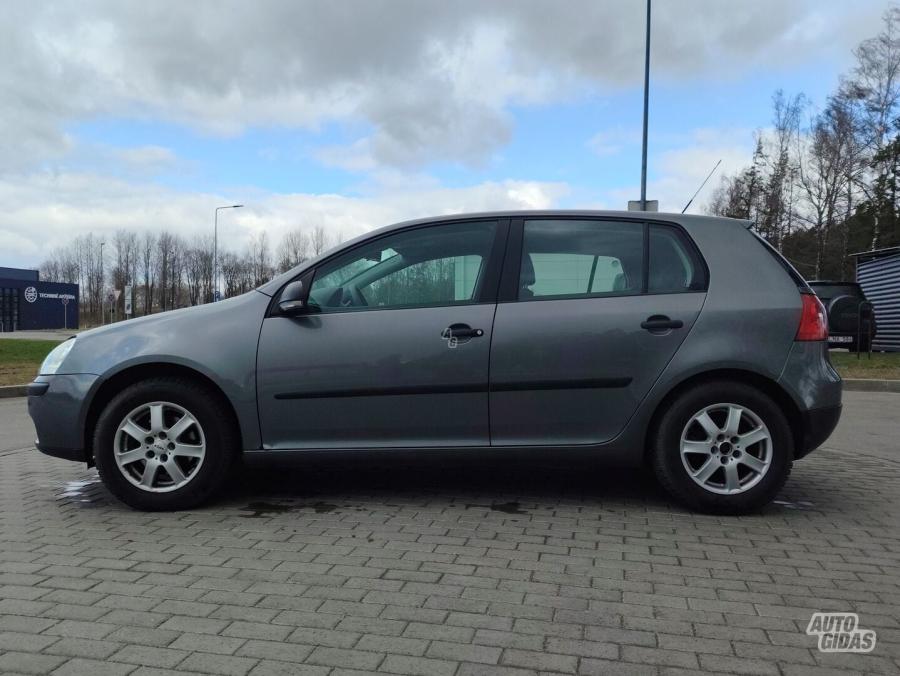 Grey Volkswagen Golf 2008 in Vilnius, with an engine capacity of 1.90 L and mileage of 208 thousand km for 1950 €, photo 7 on AUTOMOTO.COM.LV