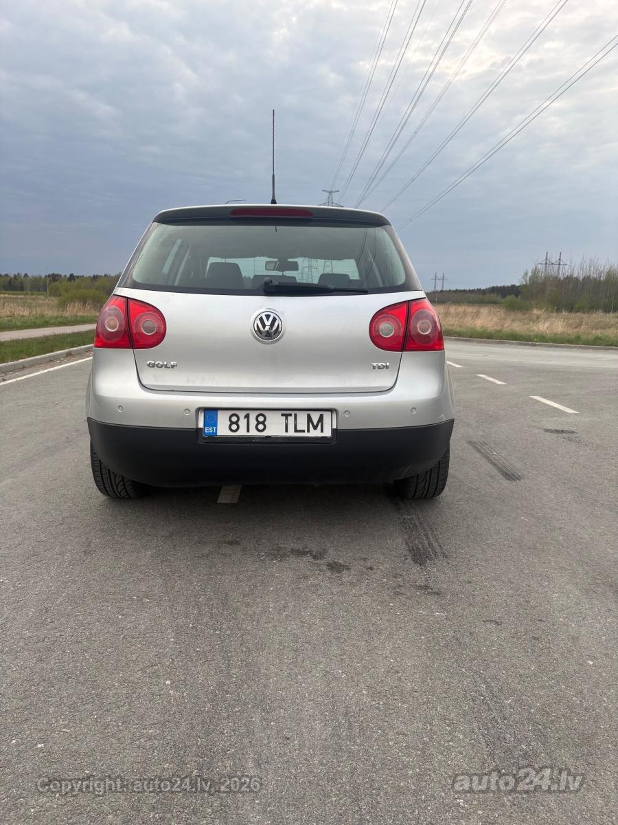 Grey Volkswagen Golf 2008 in Tallinn, with an engine capacity of 1.90 L and mileage of 240 thousand km for 3000 €, photo 4 on AUTOMOTO.COM.LV