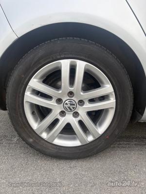 Grey Volkswagen Golf 2008 in Tallinn, with an engine capacity of 1.90 L and mileage of 240 thousand km for 3000 €, photo 5 on AUTOMOTO.COM.LV