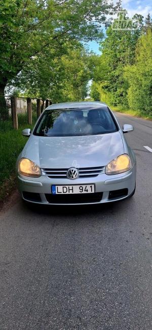 Grey Volkswagen Golf 2008 in Radviliskis, with an engine capacity of 1.40 L and mileage of 183 thousand km for 1500 €, photo  on AUTOMOTO.COM.LV