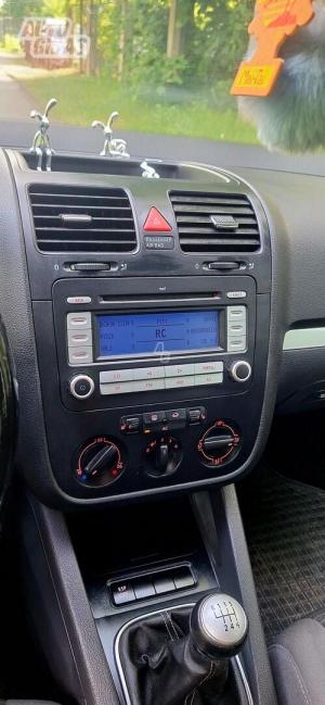 Grey Volkswagen Golf 2008 in Radviliskis, with an engine capacity of 1.40 L and mileage of 183 thousand km for 1500 €, photo 10 on AUTOMOTO.COM.LV
