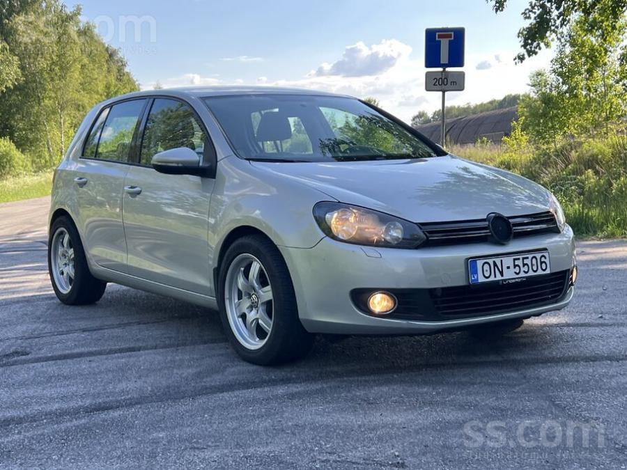 Pelēks Volkswagen Golf 2008 Rīga, ar dzinēja tilpumu 1.40 L un nobraukumu 143 tūkst. km par 5000 €, foto 1 vietnē AUTOMOTO.COM.LV