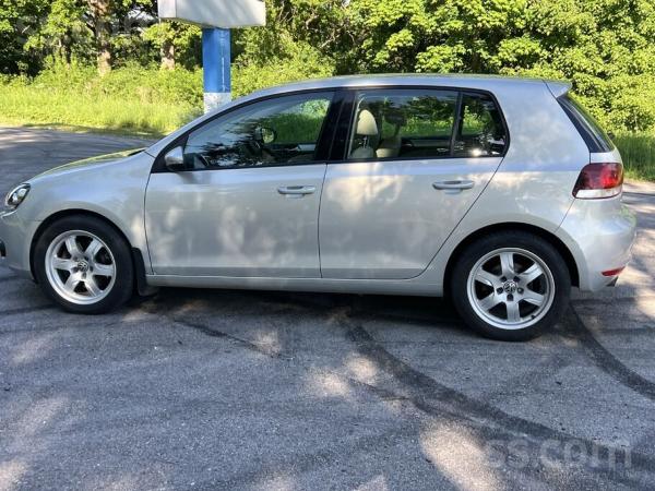 Grey Volkswagen Golf 2008 in Riga, with an engine capacity of 1.40 L and mileage of 143 thousand km for 5000 €, photo 6 on AUTOMOTO.COM.LV
