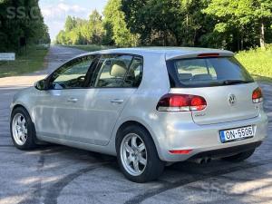 Pelēks Volkswagen Golf 2008 Rīga, ar dzinēja tilpumu 1.40 L un nobraukumu 143 tūkst. km par 5000 €, foto 10 vietnē AUTOMOTO.COM.LV