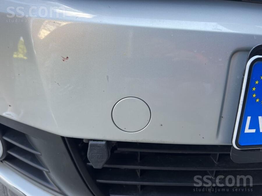 Pelēks Volkswagen Golf 2008 Rīga, ar dzinēja tilpumu 1.40 L un nobraukumu 143 tūkst. km par 5000 €, foto 27 vietnē AUTOMOTO.COM.LV