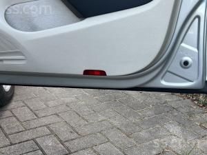 Pelēks Volkswagen Golf 2008 Rīga, ar dzinēja tilpumu 1.40 L un nobraukumu 143 tūkst. km par 5000 €, foto 31 vietnē AUTOMOTO.COM.LV