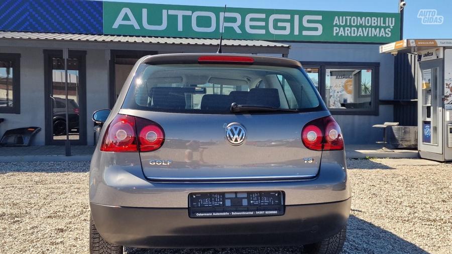 Pelēks Volkswagen Golf 2008 Kretinga, ar dzinēja tilpumu 1.40 L un nobraukumu 235 tūkst. km par 2399 €, foto 7 vietnē AUTOMOTO.COM.LV
