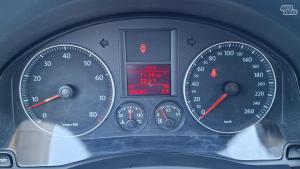 Pelēks Volkswagen Golf 2008 Kretinga, ar dzinēja tilpumu 1.40 L un nobraukumu 235 tūkst. km par 2399 €, foto 13 vietnē AUTOMOTO.COM.LV