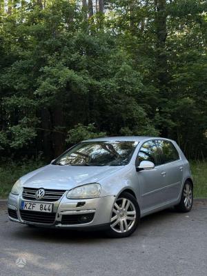 Grey Volkswagen Golf 2008 in Kaunas, with an engine capacity of 1.97 L and mileage of 287 thousand km for 1199 €, photo  on AUTOMOTO.COM.LV
