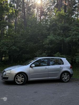 Pelēks Volkswagen Golf 2008 Kauņa, ar dzinēja tilpumu 1.97 L un nobraukumu 287 tūkst. km par 1199 €, foto 4 vietnē AUTOMOTO.COM.LV