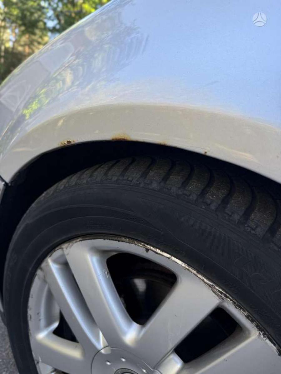 Pelēks Volkswagen Golf 2008 Kauņa, ar dzinēja tilpumu 1.97 L un nobraukumu 287 tūkst. km par 1199 €, foto 27 vietnē AUTOMOTO.COM.LV