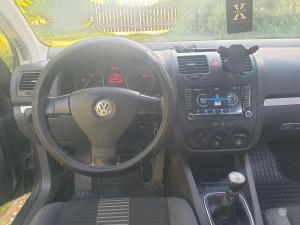 Pelēks Volkswagen Golf 2008 Anykščiai, ar dzinēja tilpumu 1.90 L un nobraukumu 281 tūkst. km par 1950 €, foto 9 vietnē AUTOMOTO.COM.LV