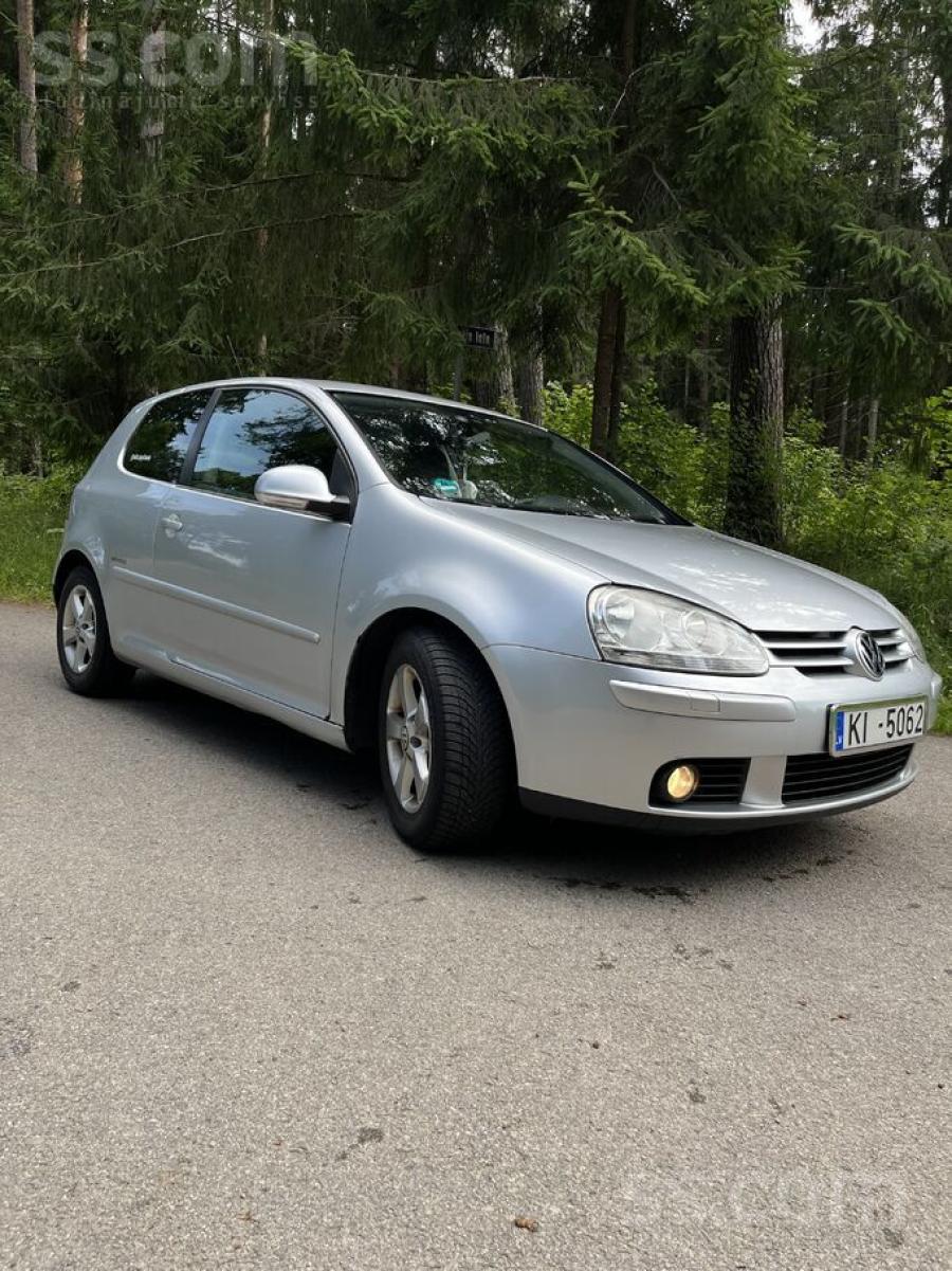 Pelēks Volkswagen Golf 2008 Madona, ar dzinēja tilpumu 1.40 L un nobraukumu 280 tūkst. km par 2200 €, foto 3 vietnē AUTOMOTO.COM.LV