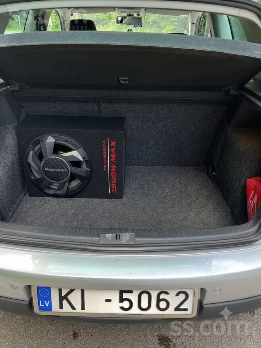 Pelēks Volkswagen Golf 2008 Madona, ar dzinēja tilpumu 1.40 L un nobraukumu 280 tūkst. km par 2200 €, foto 11 vietnē AUTOMOTO.COM.LV