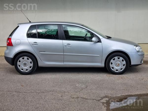 Grey Volkswagen Golf 2008 in Ogre, with an engine capacity of 1.40 L and mileage of 255 thousand km for 3250 €, photo 4 on AUTOMOTO.COM.LV