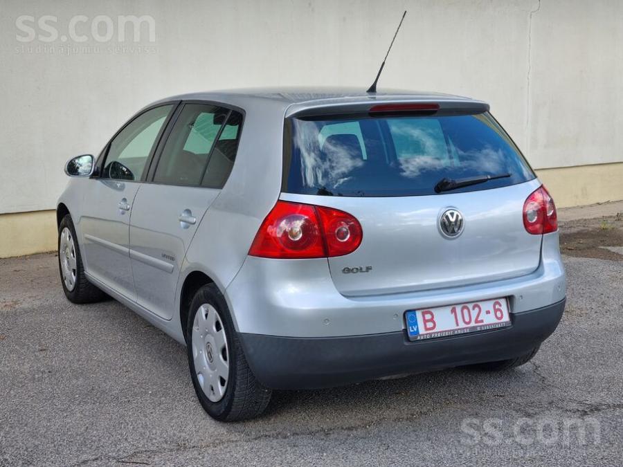 Pelēks Volkswagen Golf 2008 Ogre, ar dzinēja tilpumu 1.40 L un nobraukumu 255 tūkst. km par 3250 €, foto 7 vietnē AUTOMOTO.COM.LV