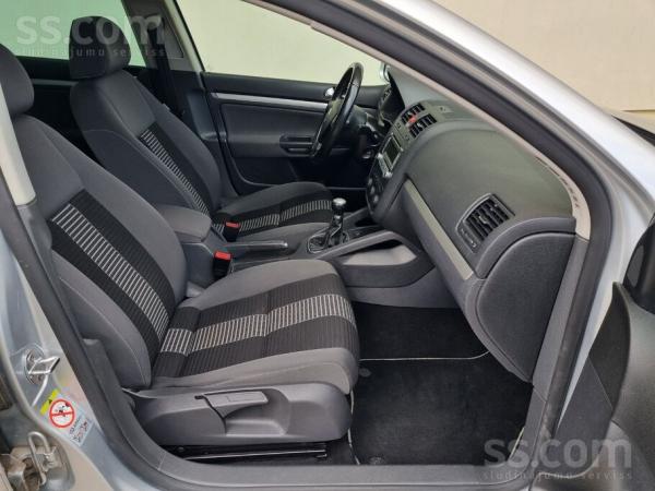 Grey Volkswagen Golf 2008 in Ogre, with an engine capacity of 1.40 L and mileage of 255 thousand km for 3250 €, photo 9 on AUTOMOTO.COM.LV