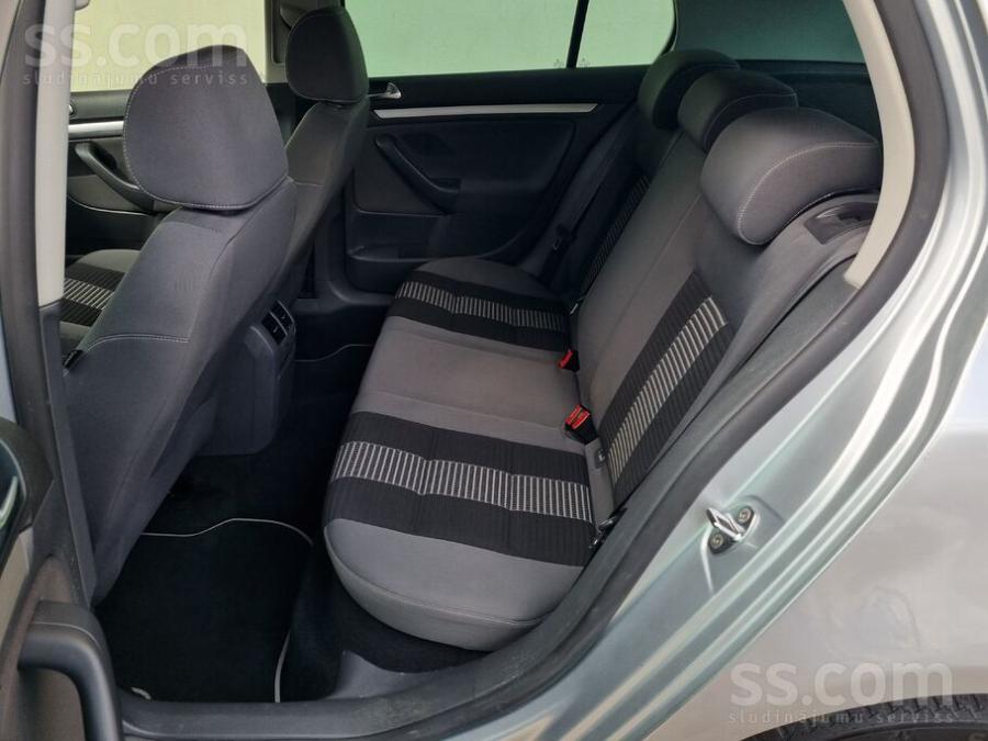 Pelēks Volkswagen Golf 2008 Ogre, ar dzinēja tilpumu 1.40 L un nobraukumu 255 tūkst. km par 3250 €, foto 13 vietnē AUTOMOTO.COM.LV