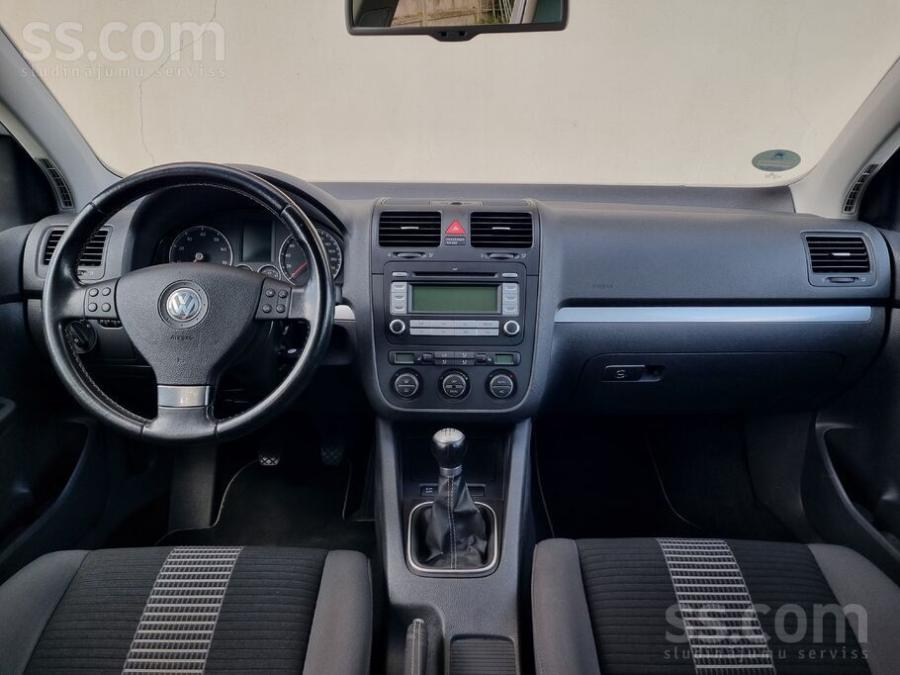 Pelēks Volkswagen Golf 2008 Ogre, ar dzinēja tilpumu 1.40 L un nobraukumu 255 tūkst. km par 3250 €, foto 14 vietnē AUTOMOTO.COM.LV