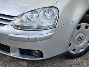 Pelēks Volkswagen Golf 2008 Ogre, ar dzinēja tilpumu 1.40 L un nobraukumu 255 tūkst. km par 3250 €, foto 26 vietnē AUTOMOTO.COM.LV