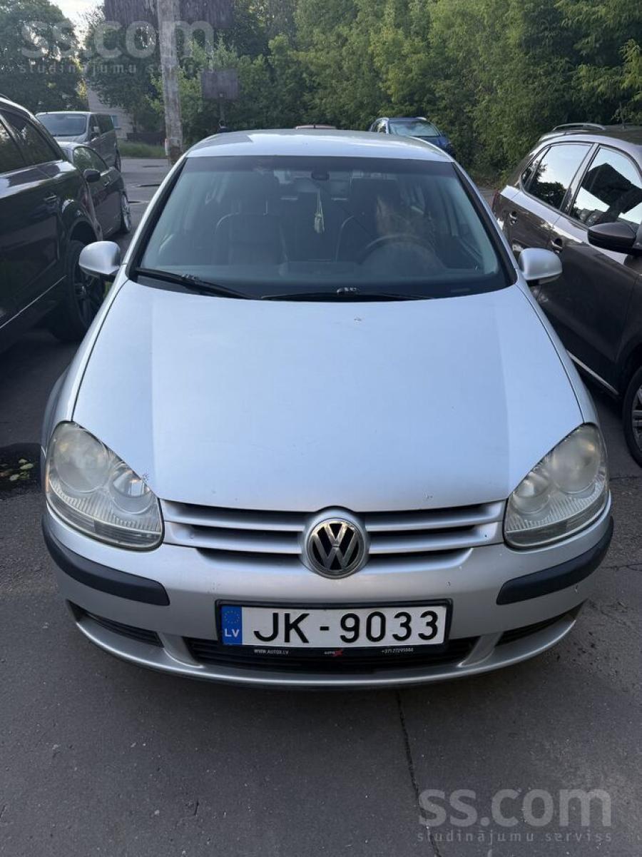 Pelēks Volkswagen Golf 2008 Rīga, ar dzinēja tilpumu 1.90 L un nobraukumu 286 tūkst. km par 350 €, foto 1 vietnē AUTOMOTO.COM.LV