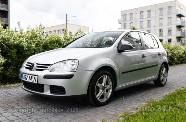 Grey Volkswagen Golf 2008 in Tallinn, with an engine capacity of 1.40 L and mileage of 225 thousand km for 2399 €, photo 1 on AUTOMOTO.COM.LV