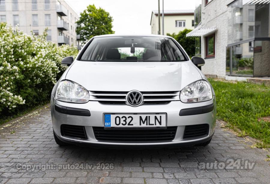 Pelēks Volkswagen Golf 2008 Tallina, ar dzinēja tilpumu 1.40 L un nobraukumu 225 tūkst. km par 2399 €, foto 7 vietnē AUTOMOTO.COM.LV