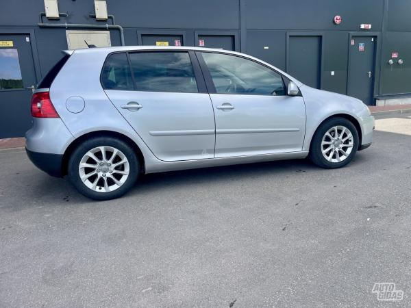 Grey Volkswagen Golf 2008 in Vilnius, with an engine capacity of 1.90 L and mileage of 320 thousand km for 2500 €, photo 6 on AUTOMOTO.COM.LV
