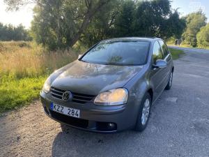 Серый Фольксваген Гольф 2008 в Кретинга, объемом двигателя 1.90 л и пробегом 290 тыс. км за 1350 €, фото 6 на AUTOMOTO.COM.LV