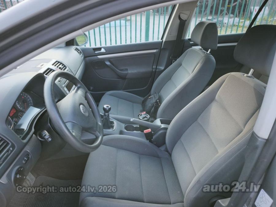 Pelēks Volkswagen Golf 2008 Tartu, ar dzinēja tilpumu 2.00 L un nobraukumu 0 tūkst. km par 1499 €, foto 7 vietnē AUTOMOTO.COM.LV