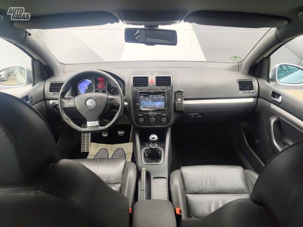 Pelēks Volkswagen Golf 2008 Ramučiai, ar dzinēja tilpumu 2.00 L un nobraukumu 154 tūkst. km par 4350 €, foto 2 vietnē AUTOMOTO.COM.LV