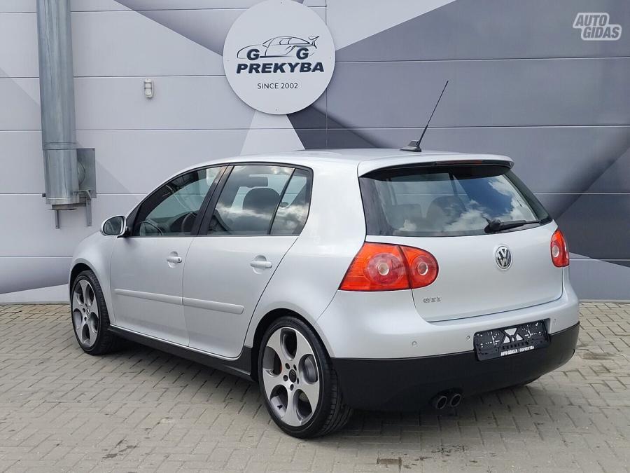 Grey Volkswagen Golf 2008 in Ramuciai, with an engine capacity of 2.00 L and mileage of 154 thousand km for 4350 €, photo 8 on AUTOMOTO.COM.LV