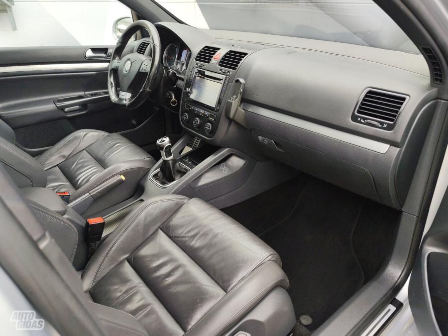 Grey Volkswagen Golf 2008 in Ramuciai, with an engine capacity of 2.00 L and mileage of 154 thousand km for 4350 €, photo 16 on AUTOMOTO.COM.LV
