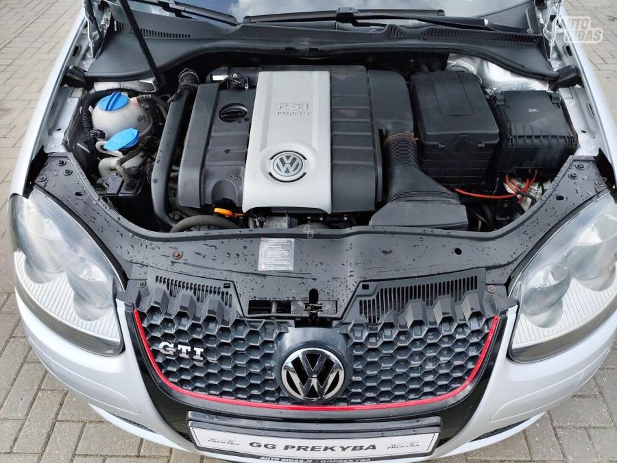 Grey Volkswagen Golf 2008 in Ramuciai, with an engine capacity of 2.00 L and mileage of 154 thousand km for 4350 €, photo 18 on AUTOMOTO.COM.LV