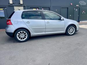 Grey Volkswagen Golf 2008 in Vilnius, with an engine capacity of 1.90 L and mileage of 321 thousand km for 2400 €, photo 7 on AUTOMOTO.COM.LV