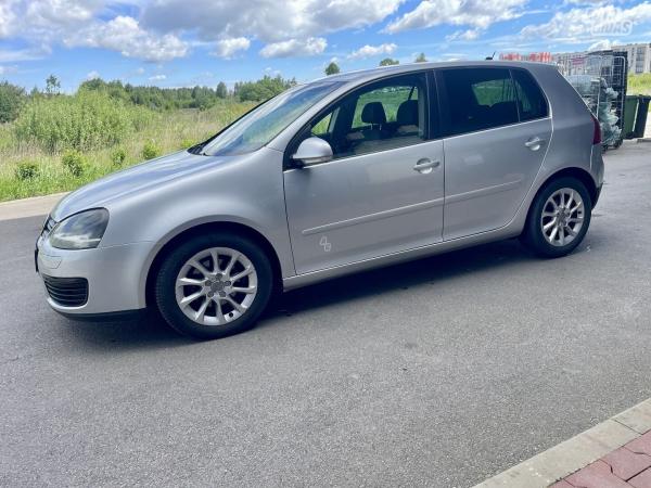 Pelēks Volkswagen Golf 2008 Viļņa, ar dzinēja tilpumu 1.90 L un nobraukumu 321 tūkst. km par 2400 €, foto 7 vietnē AUTOMOTO.COM.LV
