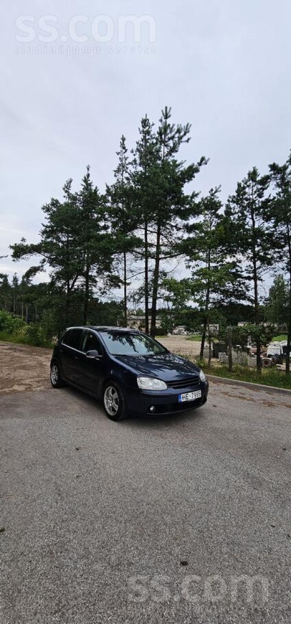 Grey Volkswagen Golf 2008 in Kuldiga, with an engine capacity of 1.90 L and mileage of 415 thousand km for 1900 €, photo 3 on AUTOMOTO.COM.LV