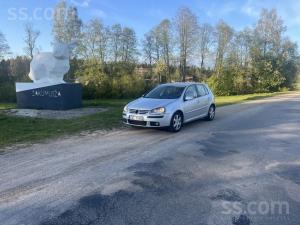 Grey Volkswagen Golf 2008 in Riga, with an engine capacity of 1.90 L and mileage of 401 thousand km for 700 €, photo  on AUTOMOTO.COM.LV