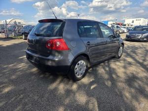 Pelēks Volkswagen Golf 2008 Marijampole, ar dzinēja tilpumu 1.60 L un nobraukumu 243 tūkst. km par 2500 €, foto 5 vietnē AUTOMOTO.COM.LV
