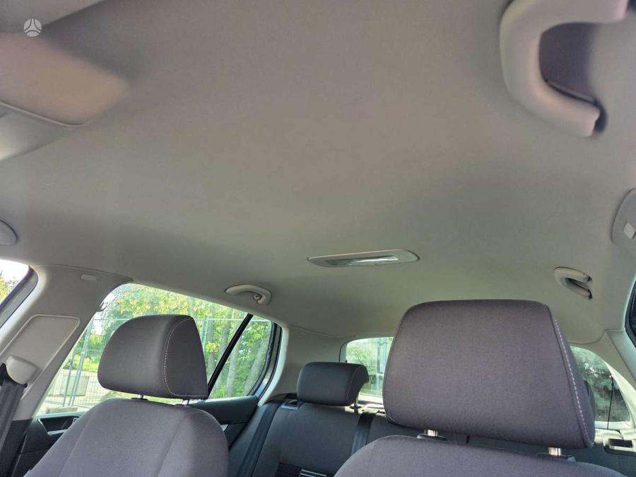 Pelēks Volkswagen Golf 2008 Marijampole, ar dzinēja tilpumu 1.60 L un nobraukumu 243 tūkst. km par 2500 €, foto 16 vietnē AUTOMOTO.COM.LV